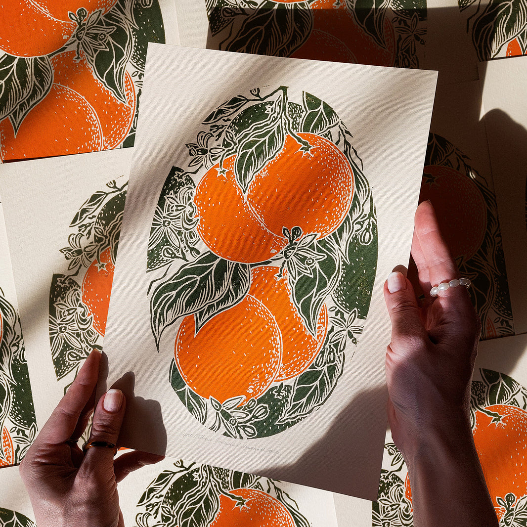 «Fructus et Folia» - linocut prints with berries, fruits and vegetable ...